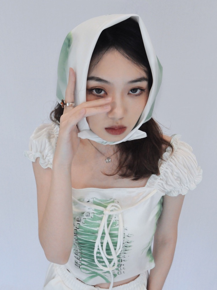 y2k個性穿搭 ｜ POPO筆記