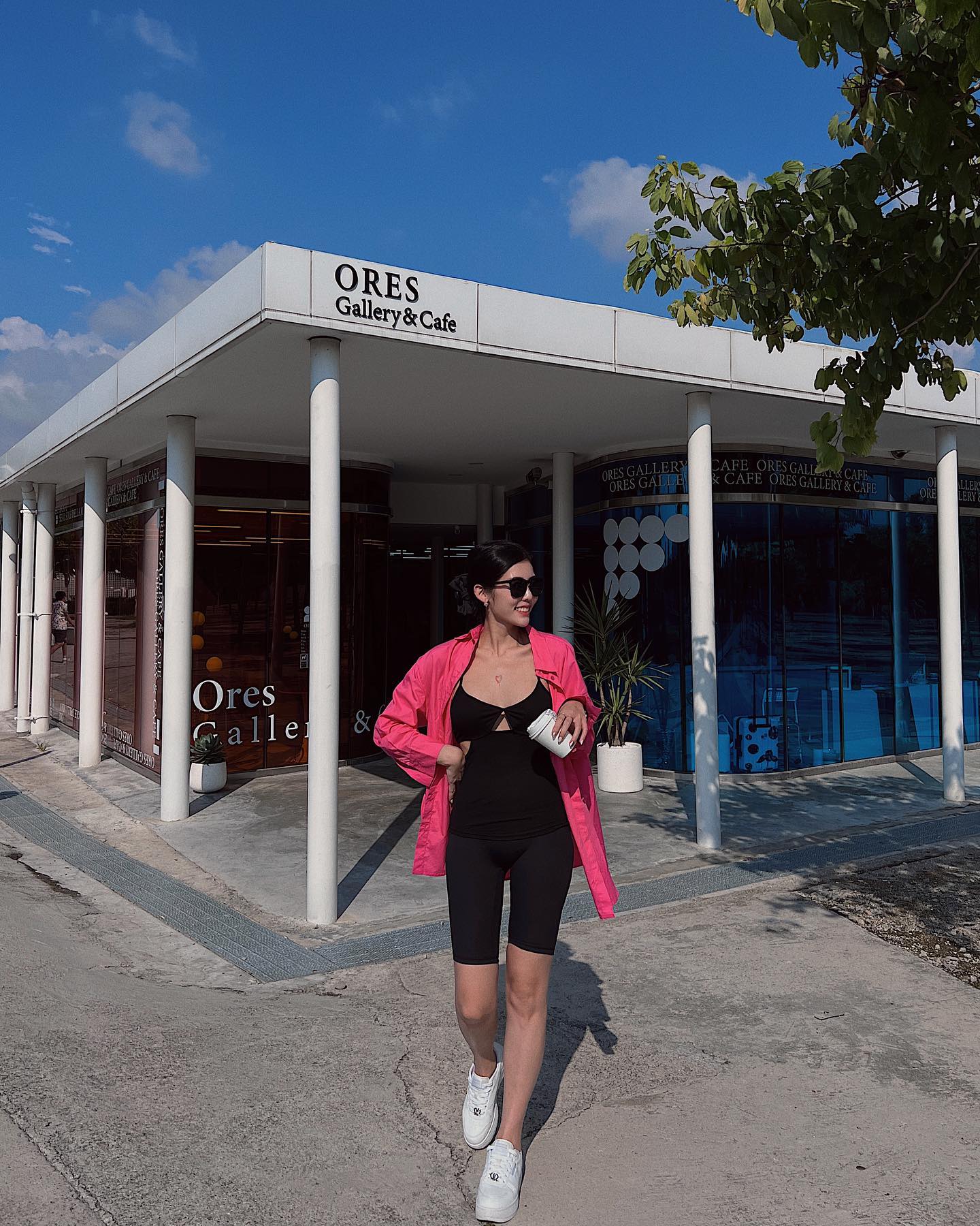 DD’s OOTD 桃紅young襯衫｜玩轉色彩LOOK ｜ POPO筆記