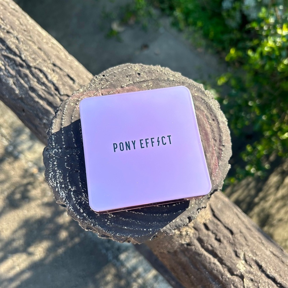 Pony Effect 極水透光氣墊粉餅 ｜ POPO筆記