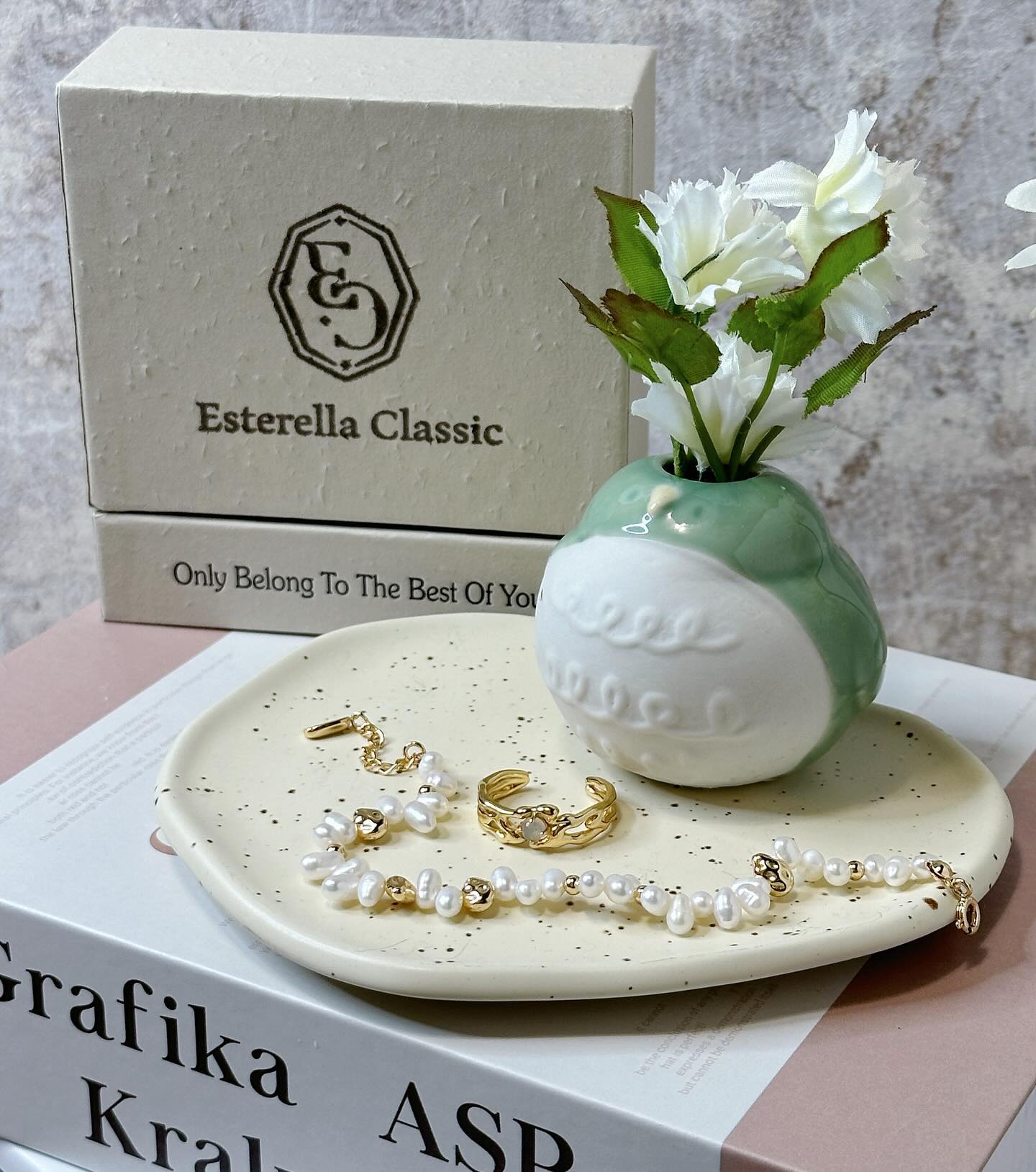 輕奢高級珠寶推薦【Esterella Classic】英式戒指、手鍊，精緻襯托出獨特品味！ ｜ POPO筆記