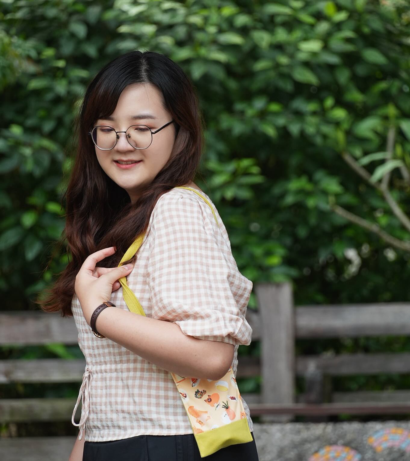 隨身必備好物分享【Onor Design】專利可擦拭斜背手機包，出遊拍照精彩畫面不錯過！ ｜ POPO筆記