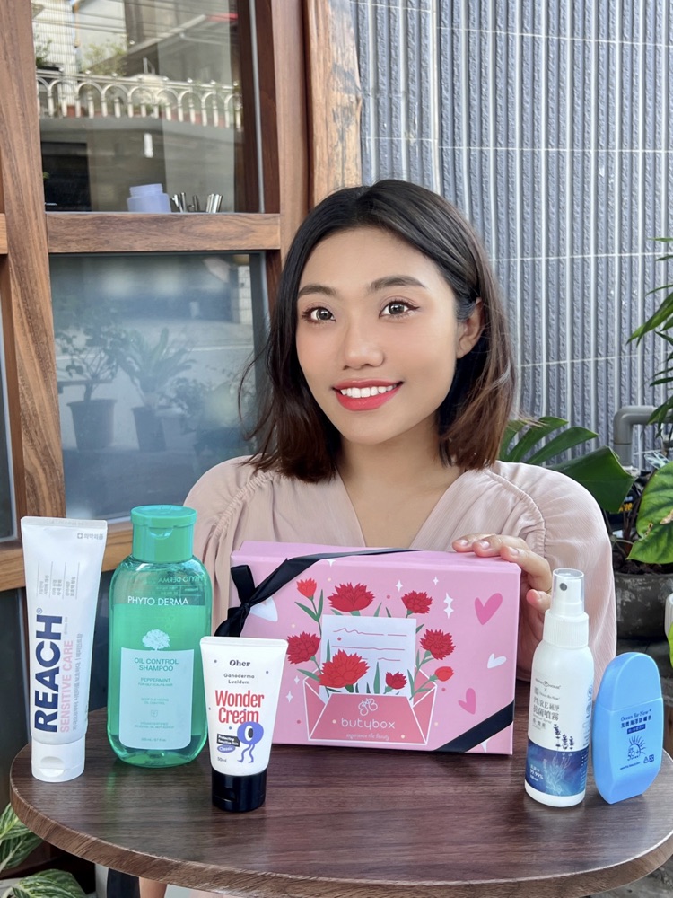 5月Butybox粉瑟康乃馨禮盒🎁 ｜ POPO筆記